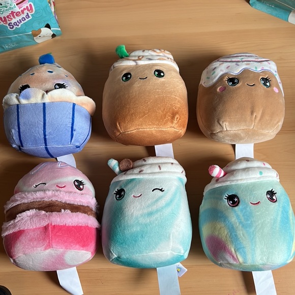 Squishmallows | Toys | Squishmallows Scented Mystery Squad Set Sweet Treats Desserts Kellytoy ...
